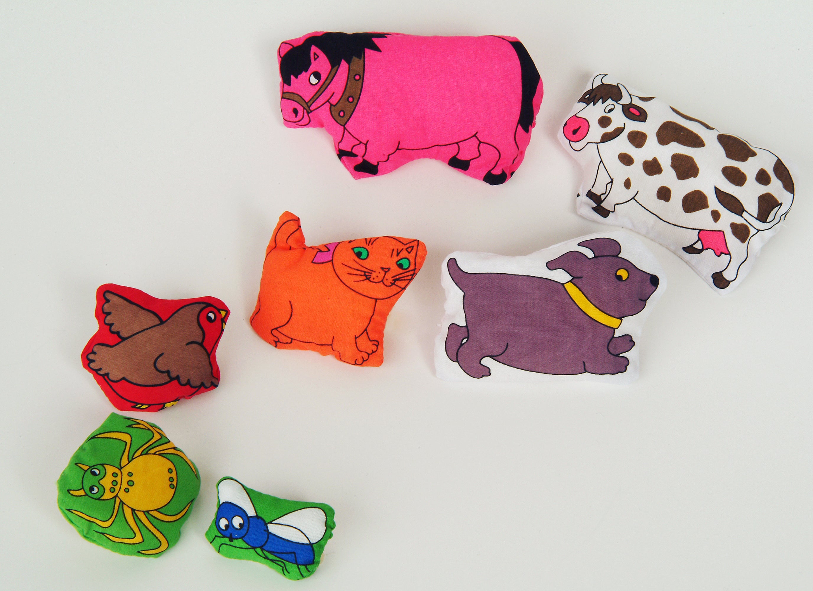 Old Lady who Swallowed a Fly Bean-Filled Animals – Child's Play